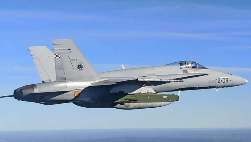 España envía seis aviones de combate para proteger el flanco norte de ...