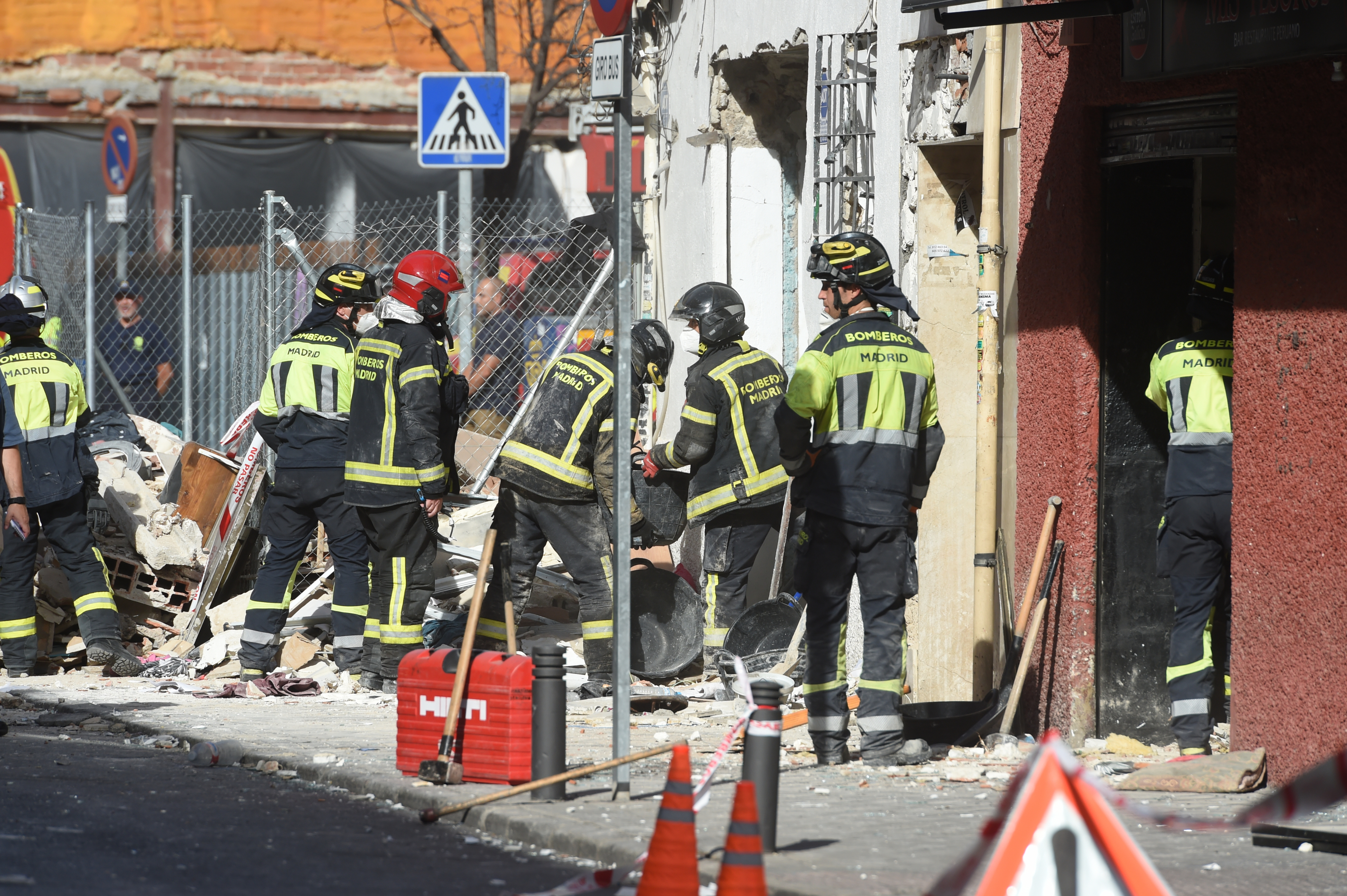 La explosión en Vallecas, que dejó dos muertos y 25 heridos, se produjo ...