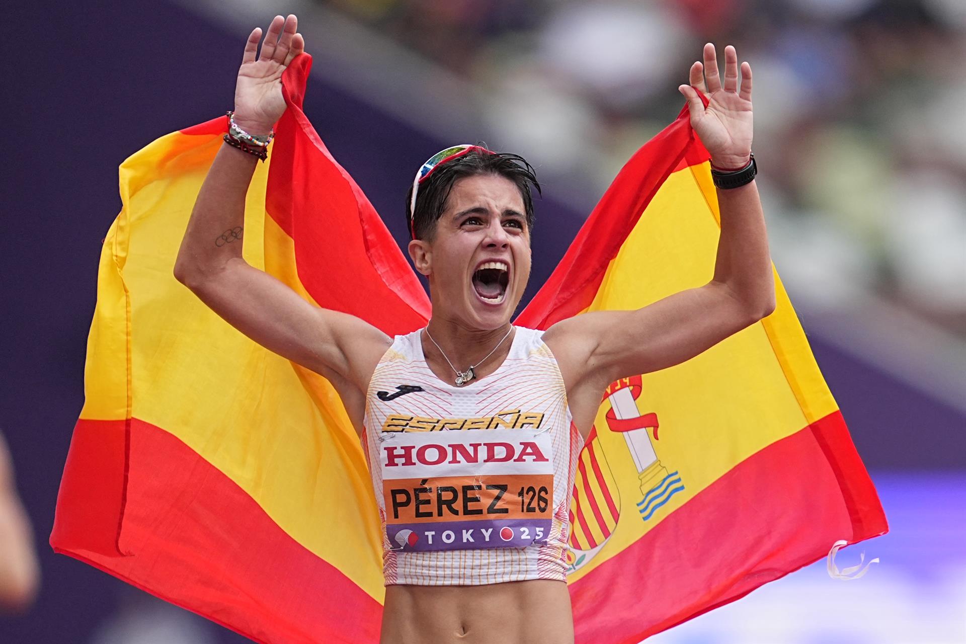 María Pérez agranda su leyenda: se cuelga su cuarto oro Mundial con su ...