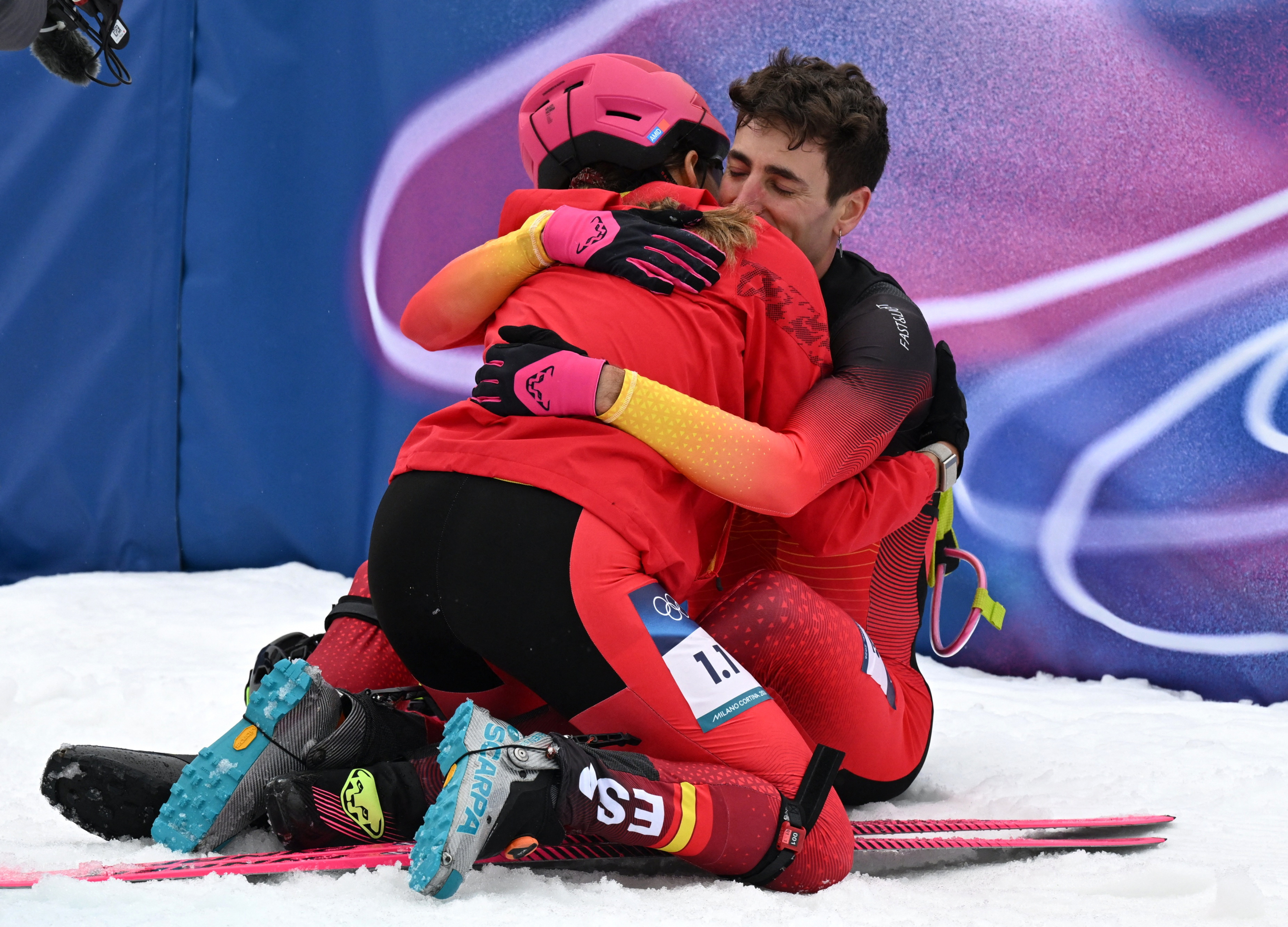 Oriol Cardona y Ana Alonso conquistan la medalla de bronce en el relevo ...