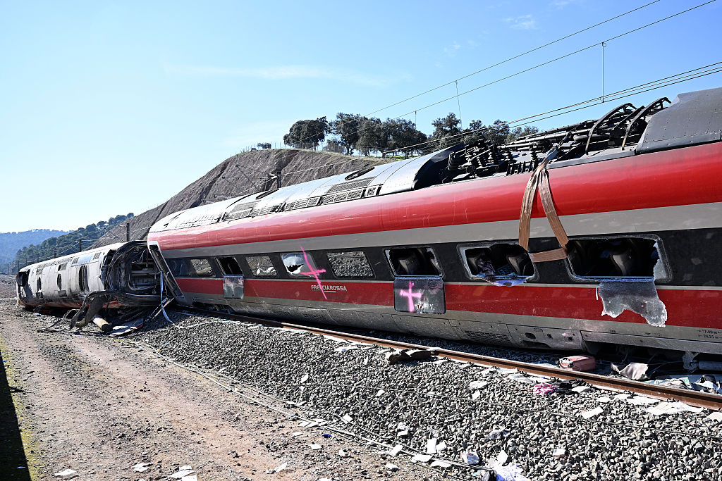Las imágenes del tren Iryo accidentado en Adamuz refuerzan la hipótesis ...